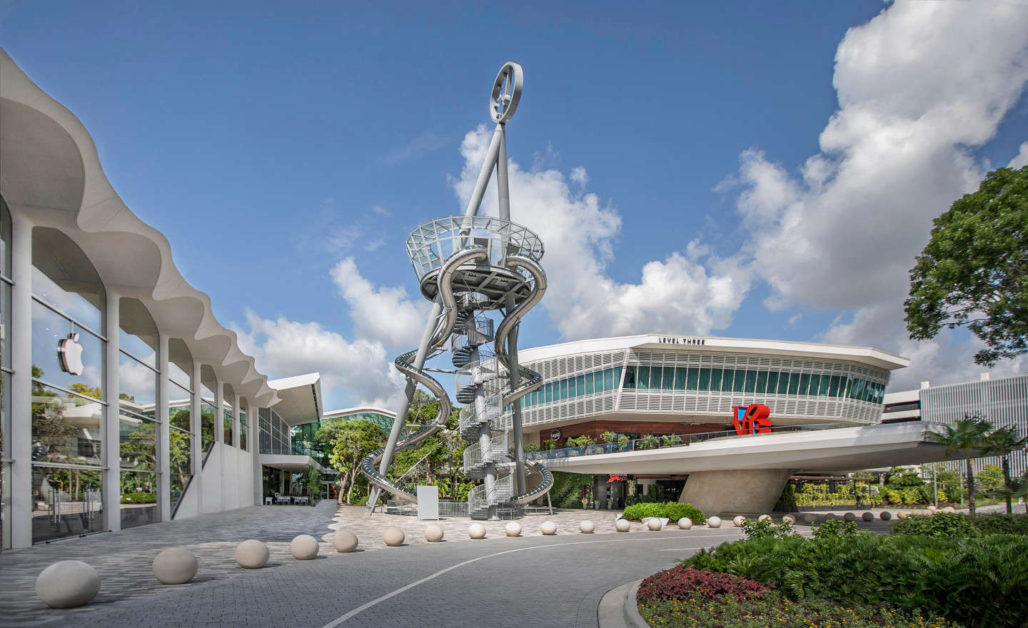 Aventura Mall Limo Service - Great Limo Prices / Twelve Transfers